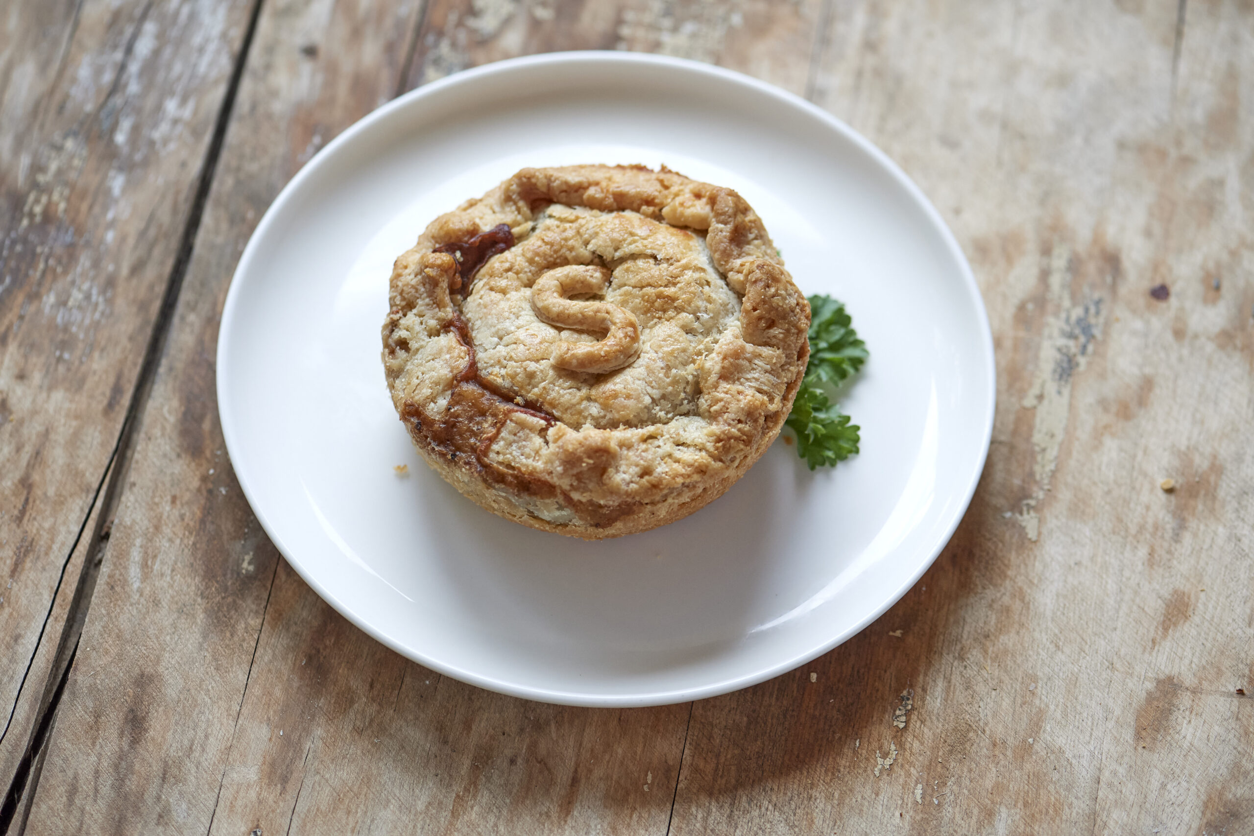 Steak, Stout & Gruyere - Pie Junkie